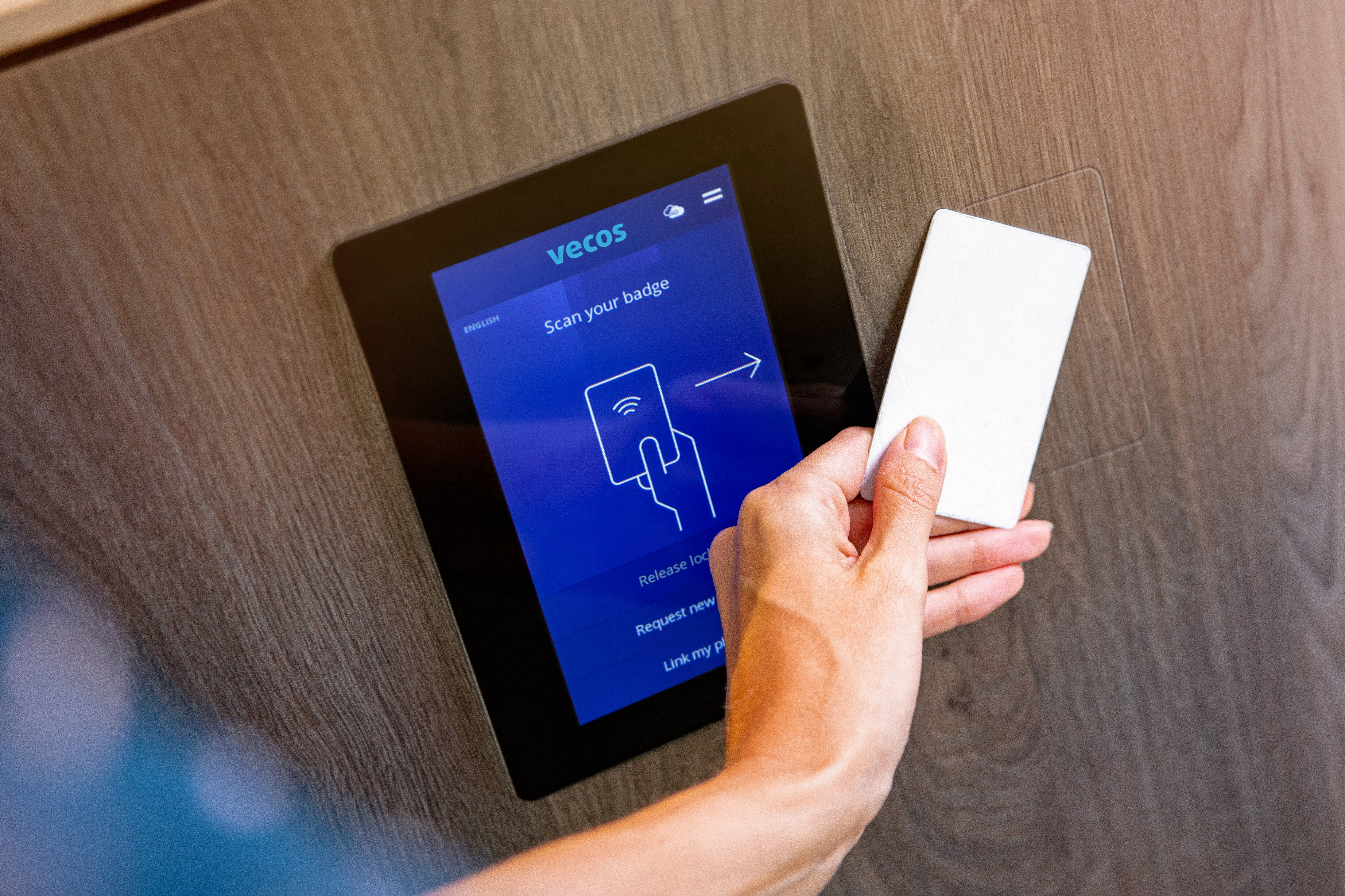 The essential shift: Why modern workplaces need Smart Lockers?